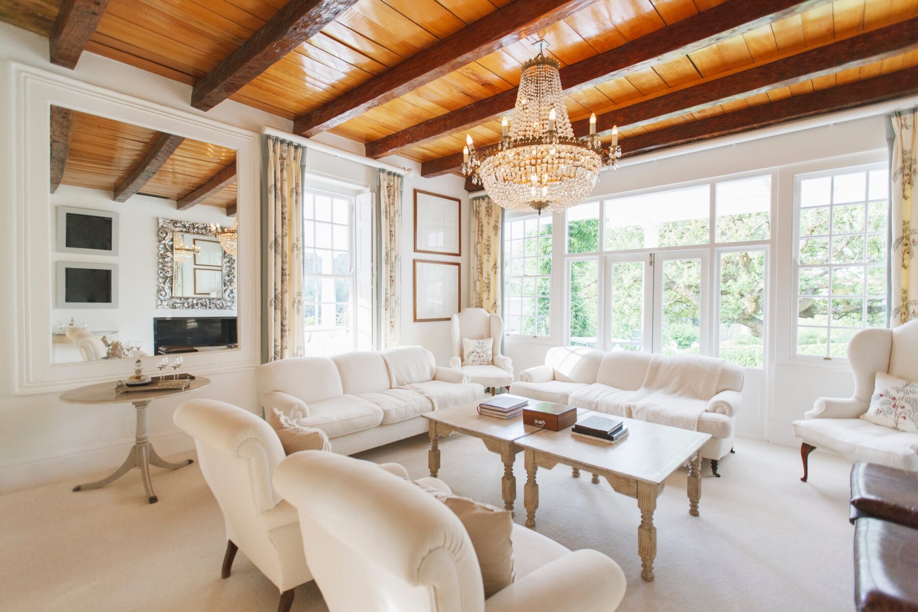 20 Wood Ceiling Ideas for Your Rustic Home - Horizon Construction ...